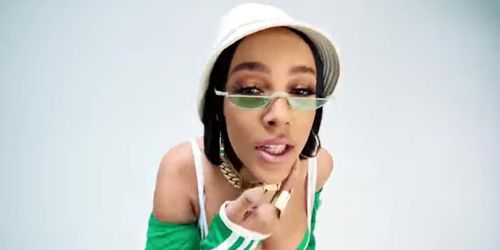 Doja Cat Twerking