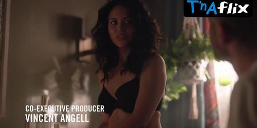 Missy Peregrym Underwear Scene In Rookie Blue Melissa Peregrym Page