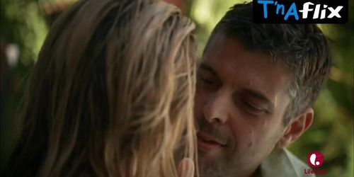 Spencer Grammer Bikini Scene In Greek Tnaflix Com
