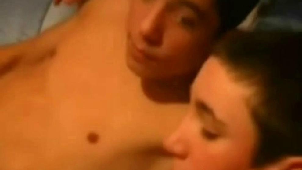 Straight Twink Friends Experiment Porn Videos
