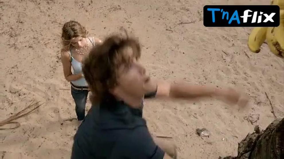 Indiana Evans Bikini Scene In Blue Lagoon The Awakening Porn Videos