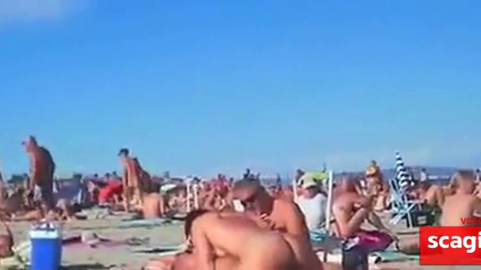 Beach Sex Video 11 Porn Videos