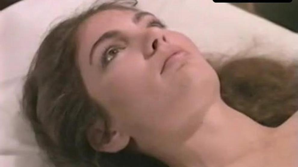 Brinke Stevens Breasts Scene In Haunting Fear Porn Videos