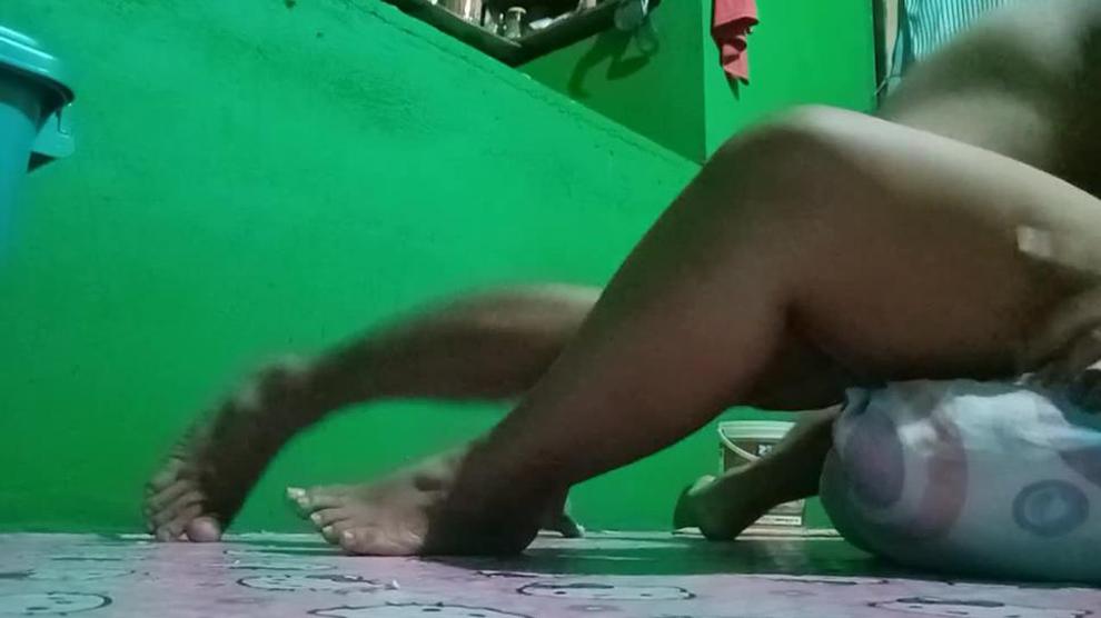 Pls Lagyan Mo Ng Unan Para Sa Kweba Ko Lahat Ng Tamod Mo