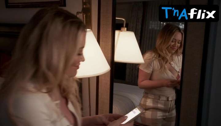 Hilary Duff Underwear Scene In Younger Tnaflix Porn Videos