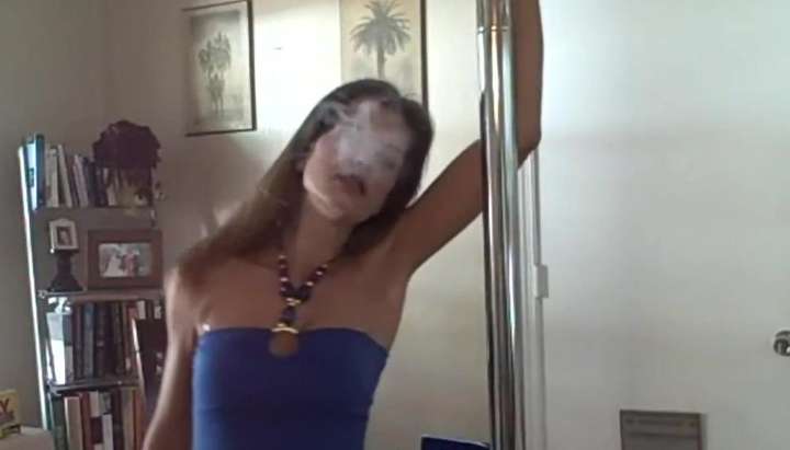 Pole Smoker Tnaflix Porn Videos