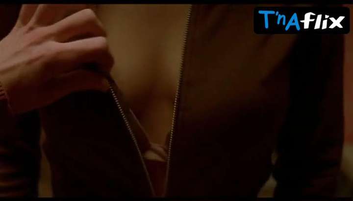 Krissy Carlson Breasts Body Double Scene In Behind The Mask The Rise Of Leslie Vernon Tnaflix