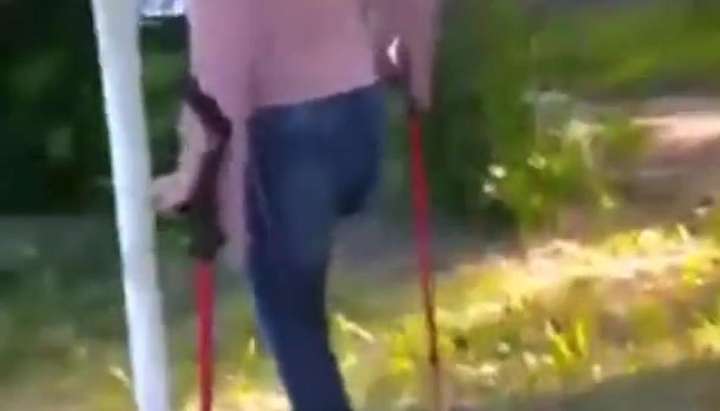 Amputee Crutching With High Heel Amputada Muletas Tnaflix Porn Videos